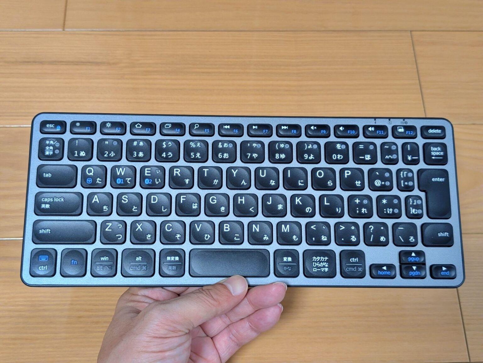 【レビュー】iClever DK02 3WAY接続が超便利！マルチデバイス時代の万能キーボードは、静音性と打ち心地も上々 | ひとぅブログ