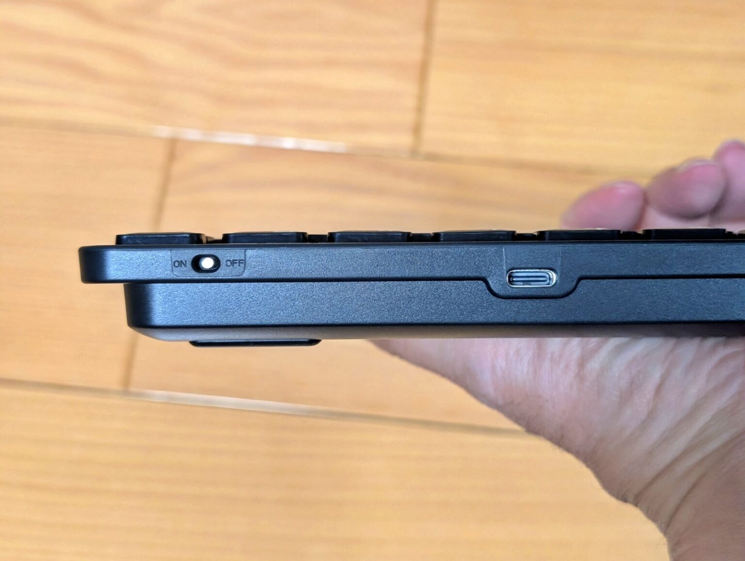 【レビュー】iClever DK02 3WAY接続が超便利！マルチデバイス時代の万能キーボードは、静音性と打ち心地も上々 | ひとぅブログ